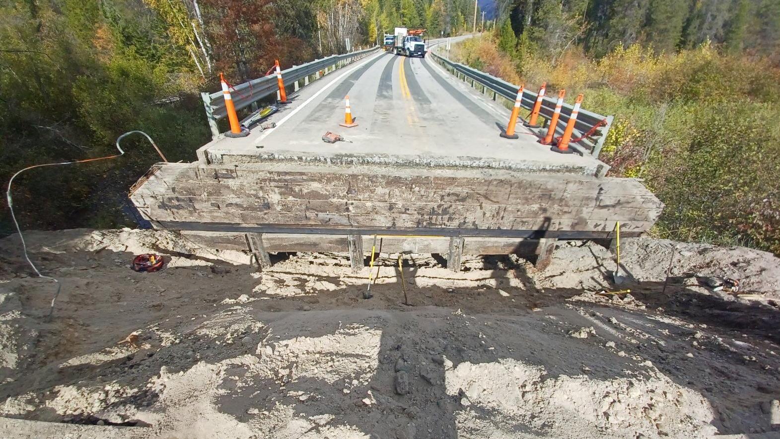 Lost Creek Bridge repairs underway on Highway 20 | News | kxly.com