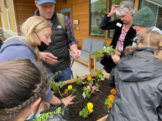 4 News Now Extreme Team brightens day with ‘Gardening for Grands’ | Extreme Team | kxly.com
