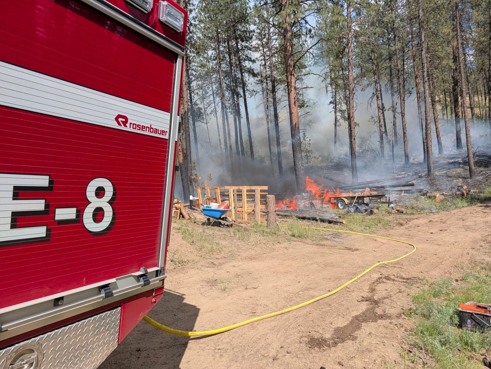 Wildfire causes Level 2 (Get Set) evacuations in Stevens County | 92.9 ...