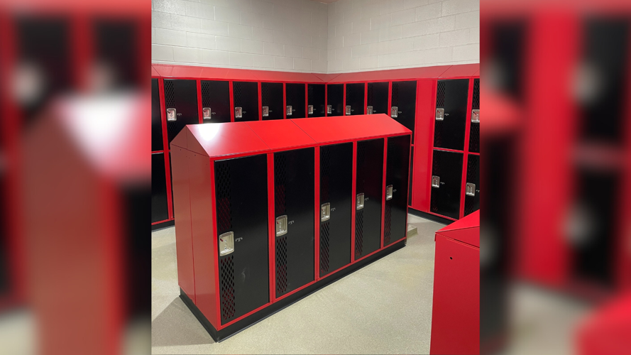 Cheney High School unveils newly renovated locker rooms | News | kxly.com