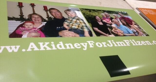 Man sponsors Hoopfest backboard to find kidney match | Hoopfest | kxly.com