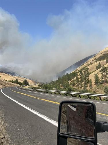 Community members come together to support those affected by Gwen Fire ...