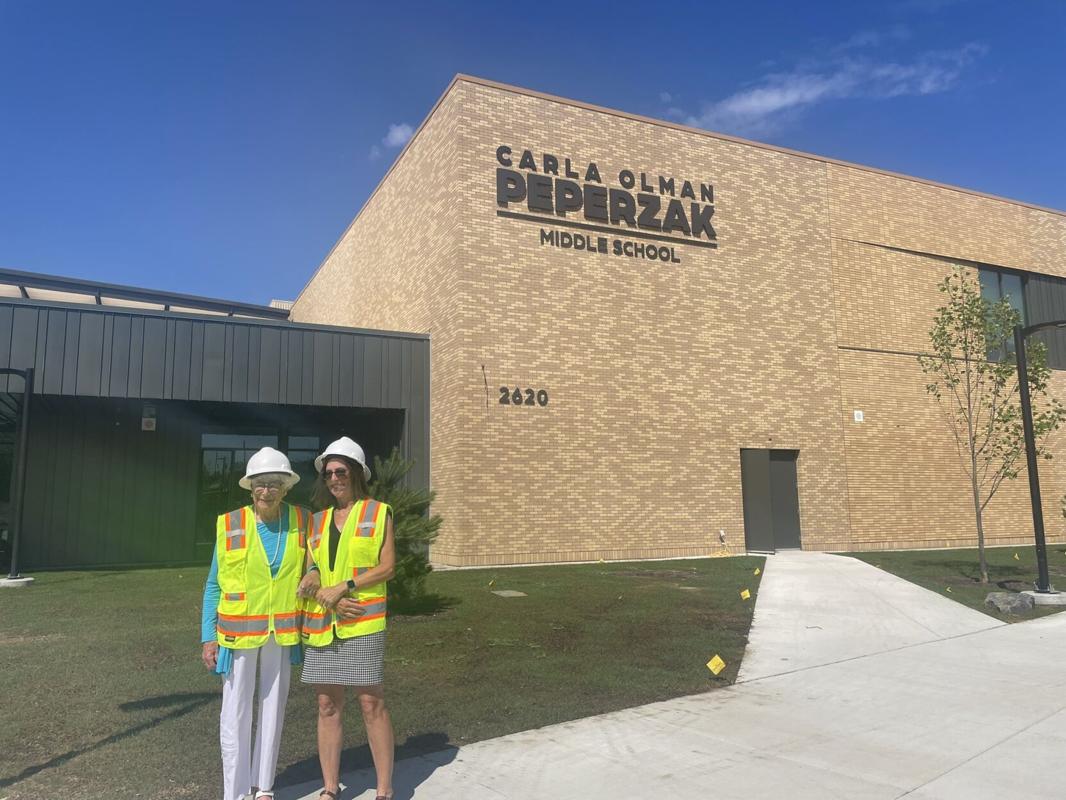 'It's really a real situation': Carla Peperzak gets a tour of new Carla ...