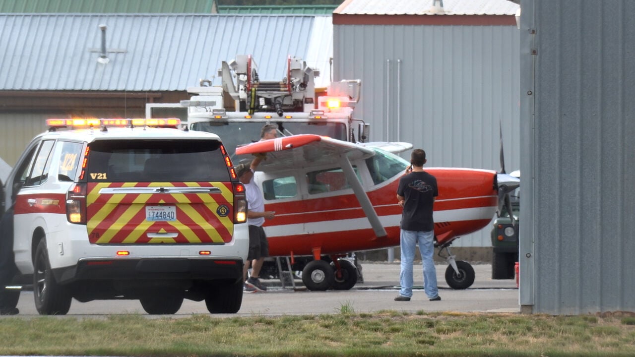 Fire breaks out in Felts Field hangar; no injuries reported | KXLY 920 ...