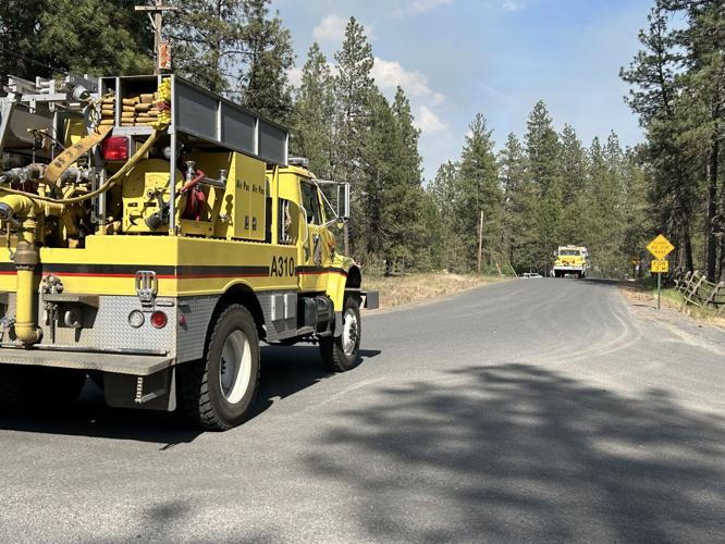 Evacuations upgraded to Level 2 (Get Set) for 30-acre brush fire near ...