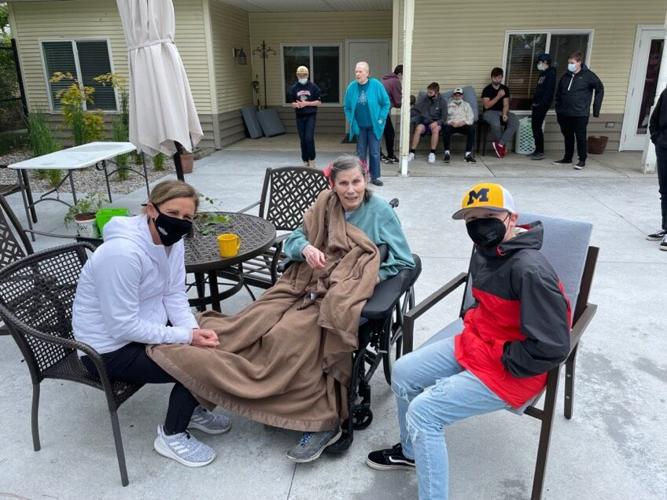 4 News Now Extreme Team brightens day with ‘Gardening for Grands’ | Extreme Team | kxly.com