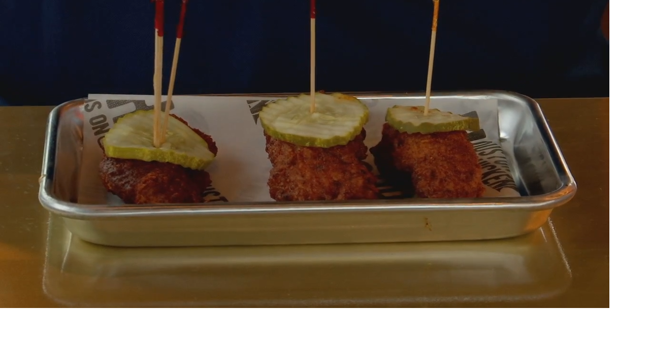 Hot Chicken Challenge at Houston Hot Chicken | Video | kxly.com