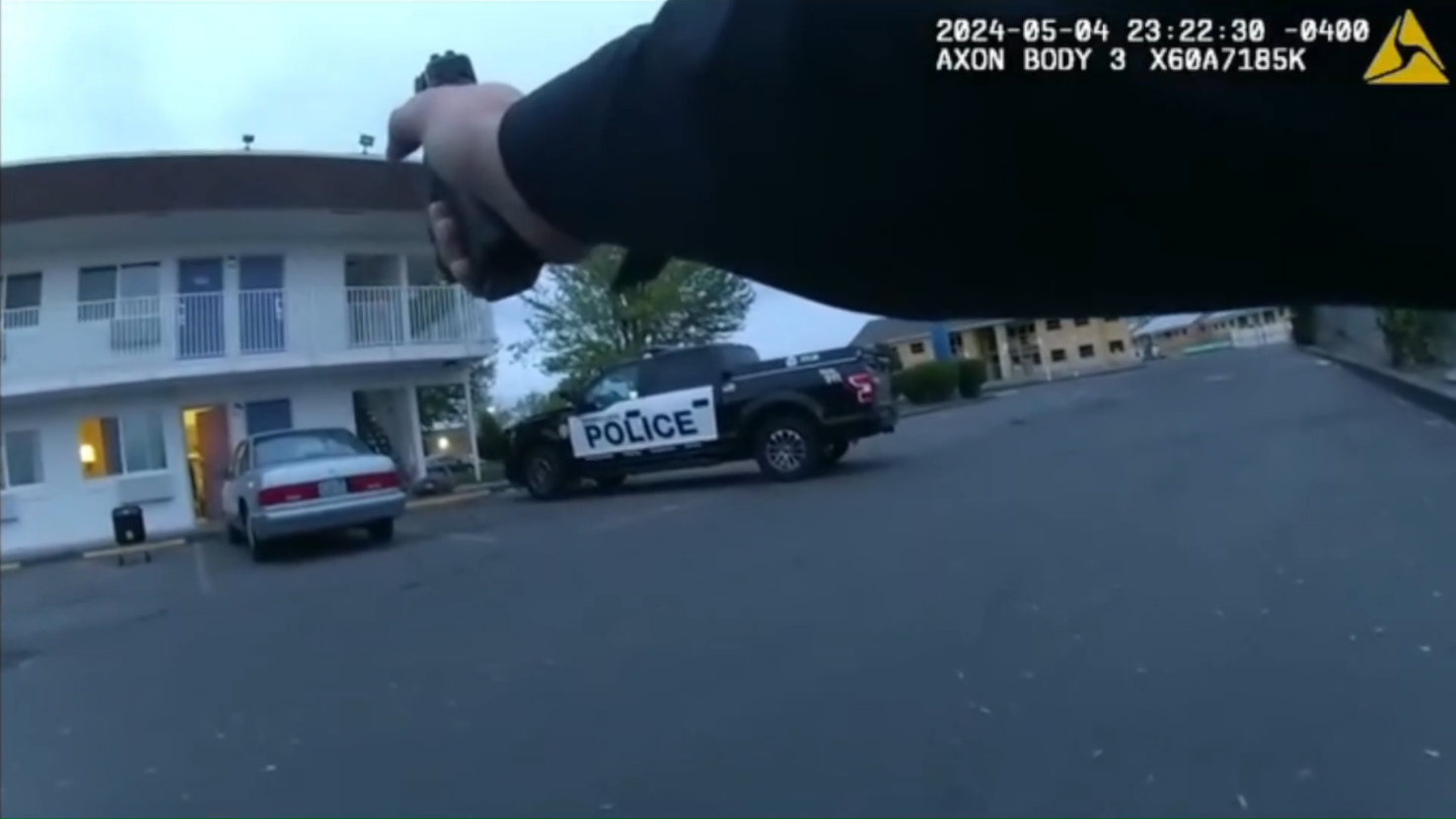 Body camera footage shows suspect, Moses Lake police shooting | News ...