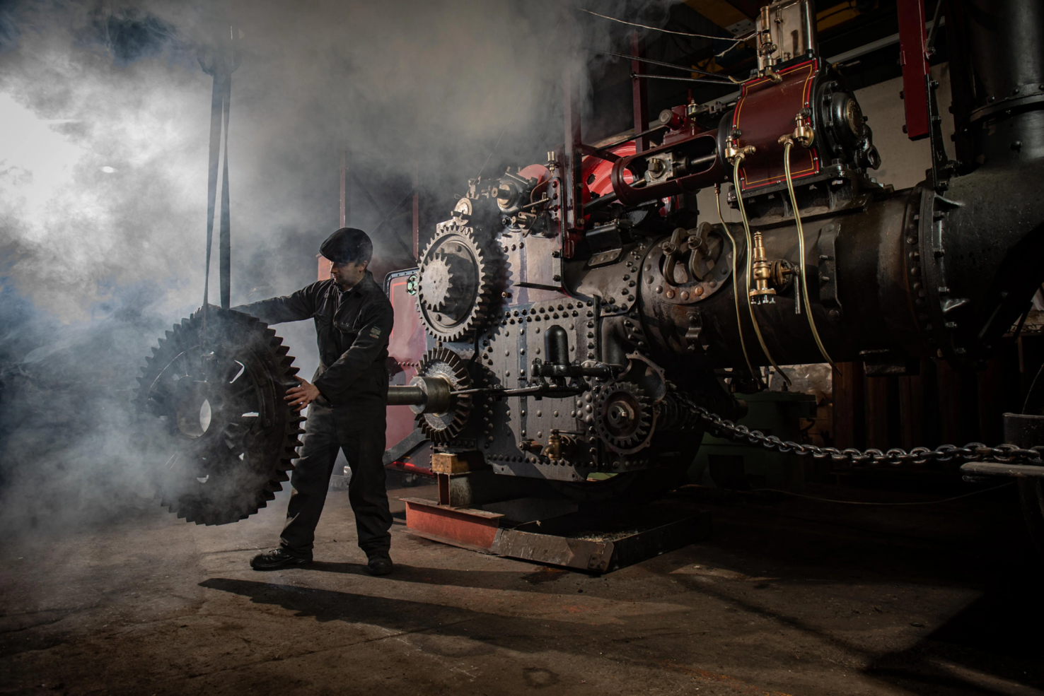 Engineer spends two years restoring a 100-year-old steamroller | Around ...
