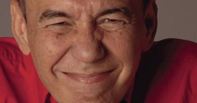 gilbert gottfried smiling