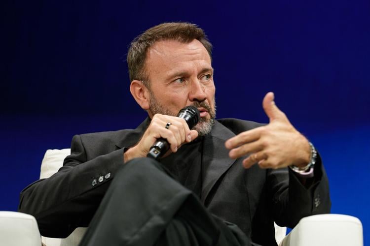 Samsung Reimagines the Future of Design at CES 2026, Guiding Technology ...