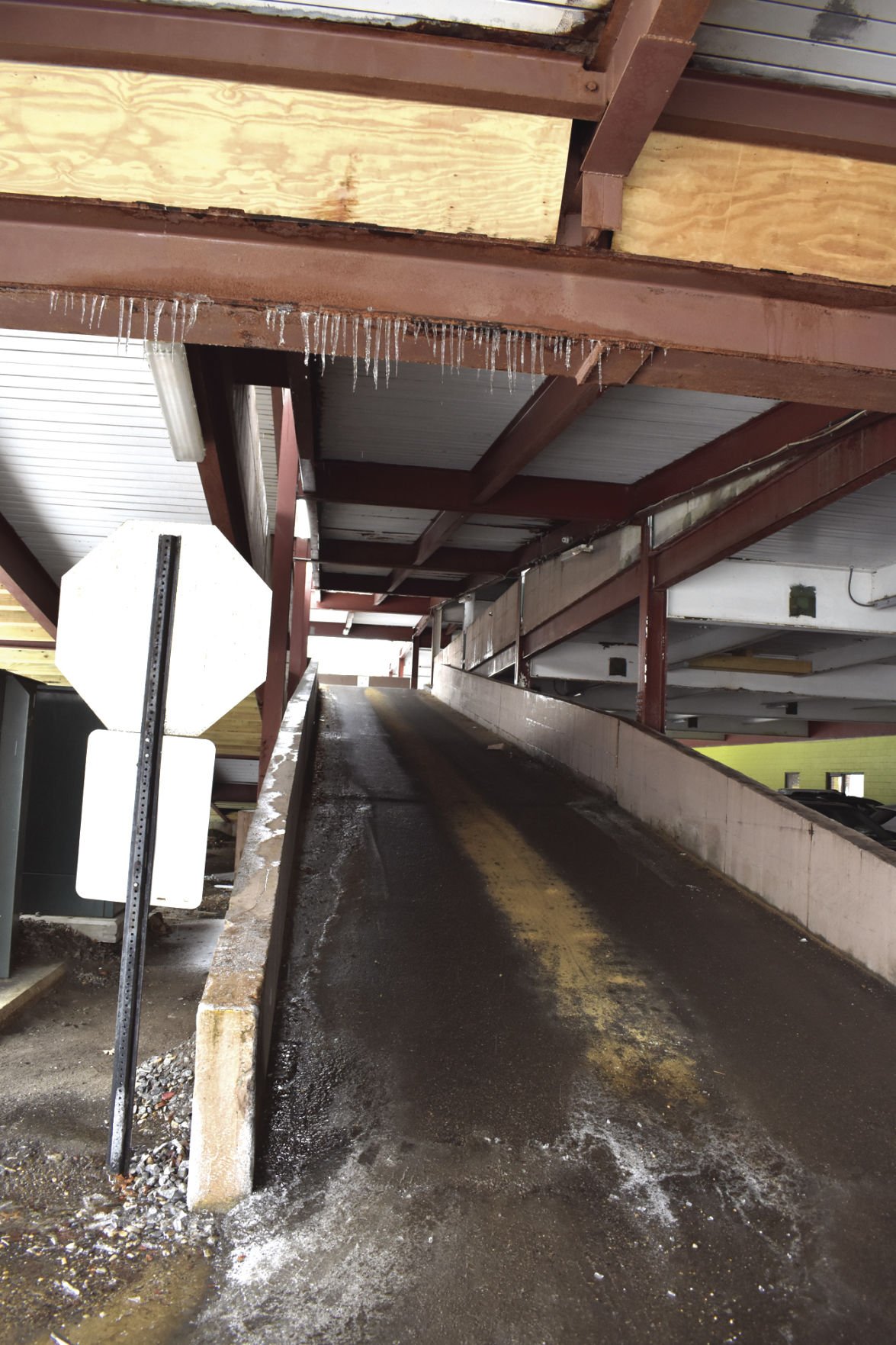 Report: Parts of aging parking garage in ‘poor’ condition | Local News ...