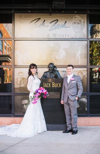 Introducing the Newlyweds: Sara Beuckman & Brent Faron