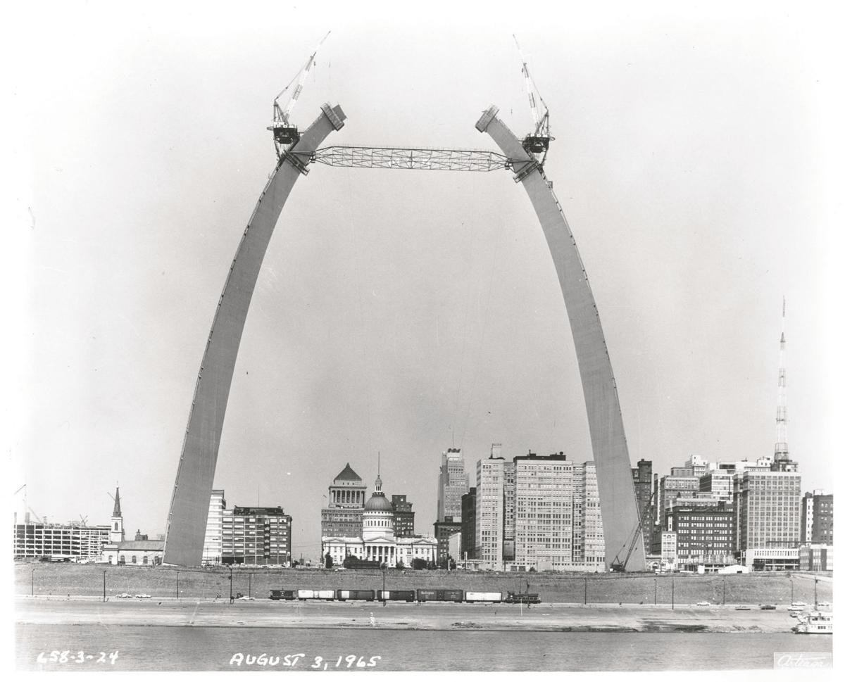 St. Louis' Gateway Arch Celebrates 55 Years, Reflects on History ...