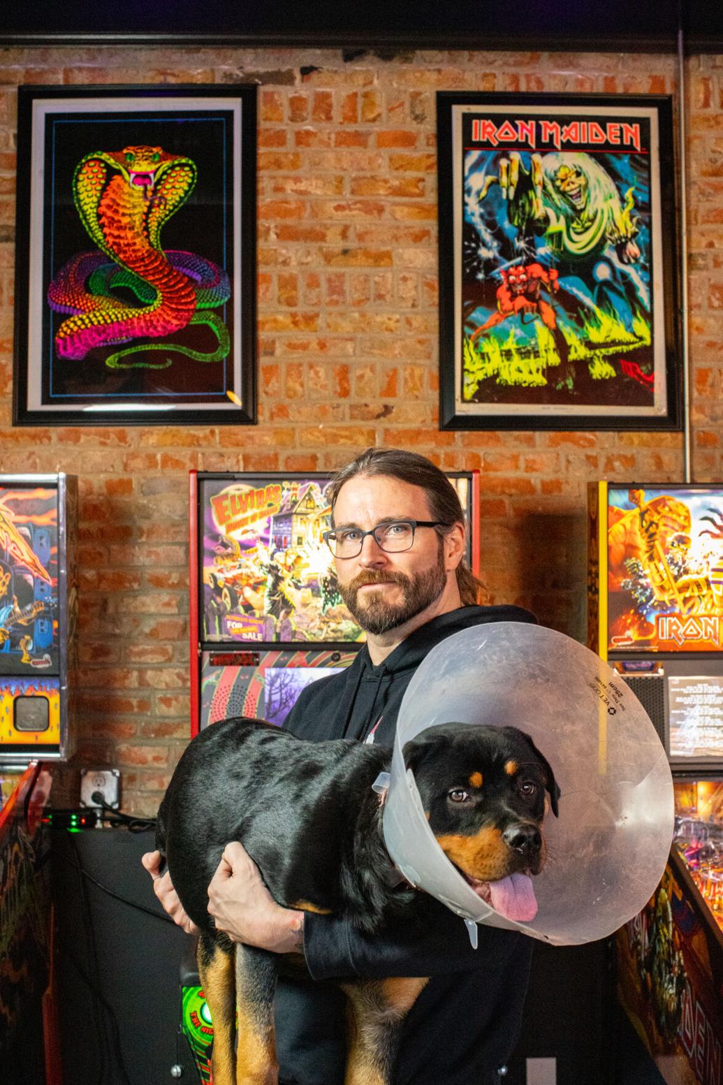 The Headless Bat pizzeria opens in Tower Grove South