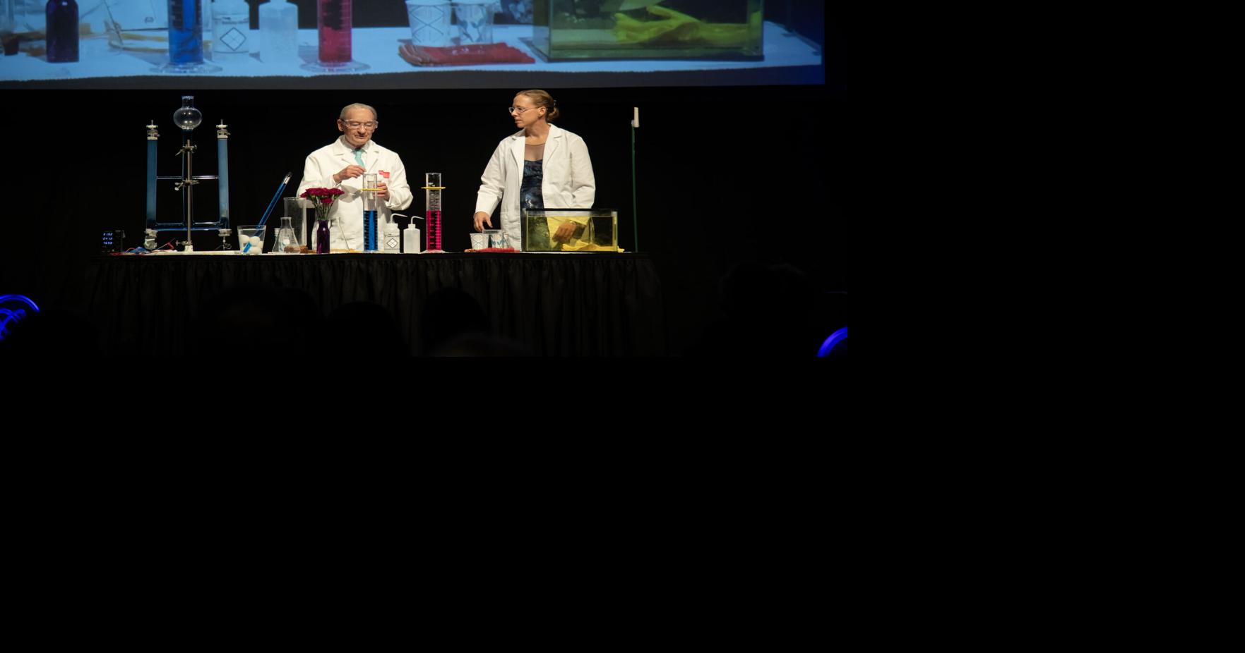 "Molecular Mark" Wrigton Science Show