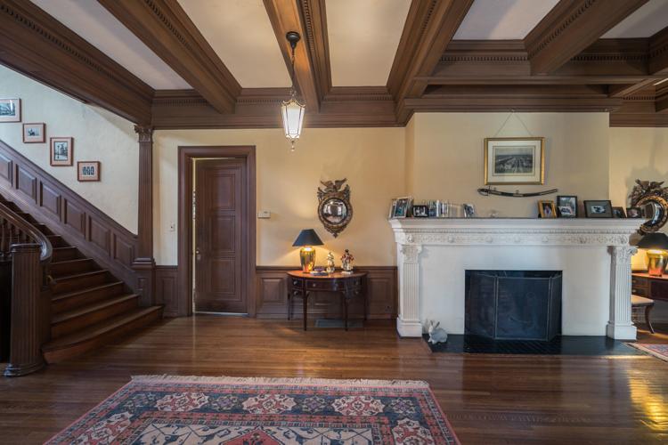 Distinctive Property: 19 Portland Place