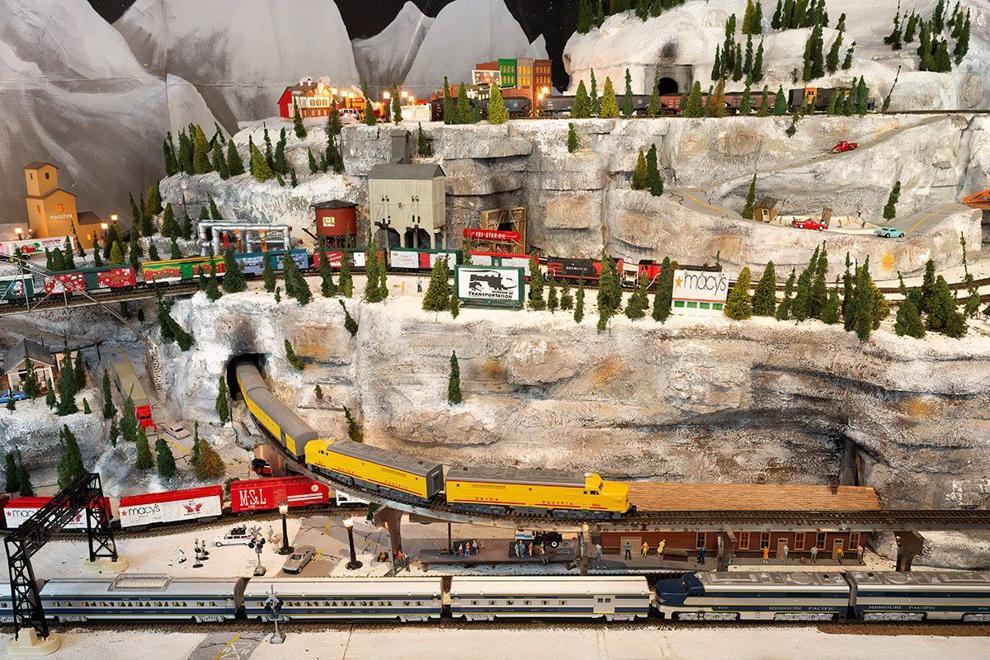 National Museum of Transportation Offers a Holiday Experience in the St ...