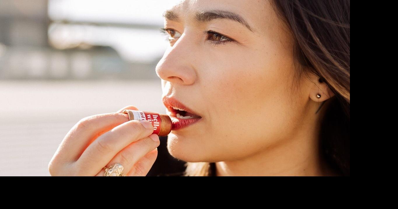 STL veteran creates successful beauty brand Hello Wink