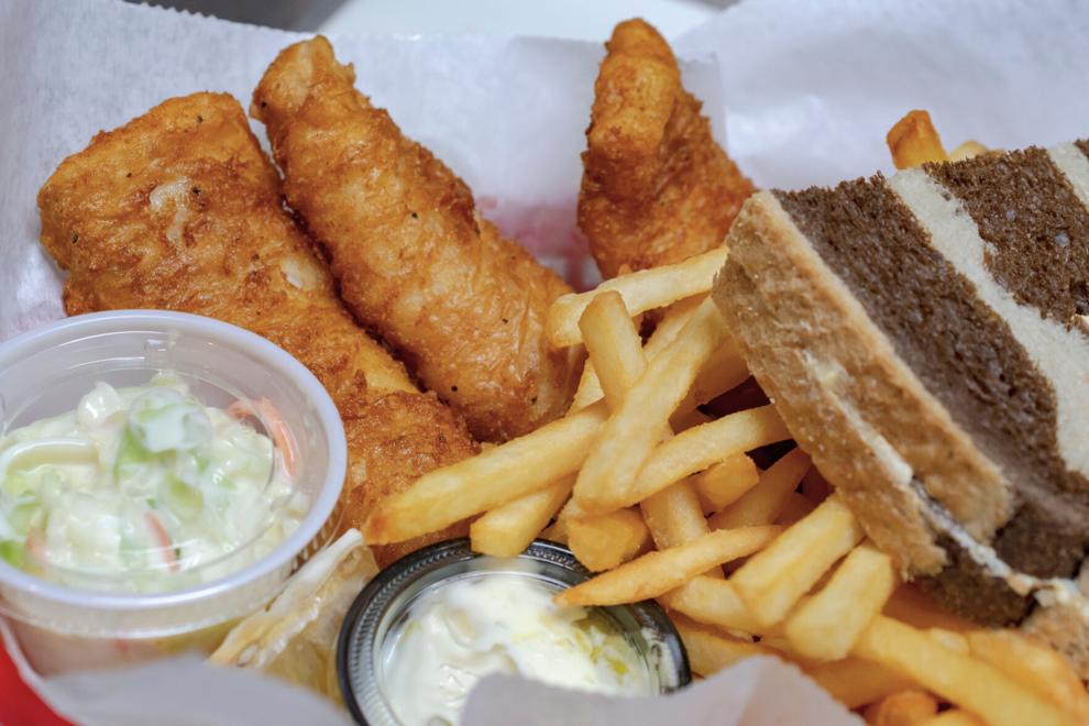 10 must-try fish fries around the St. Louis metro area