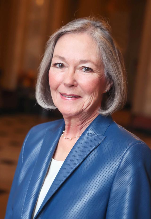 Carol Voss Sets the Standard for Volunteerism