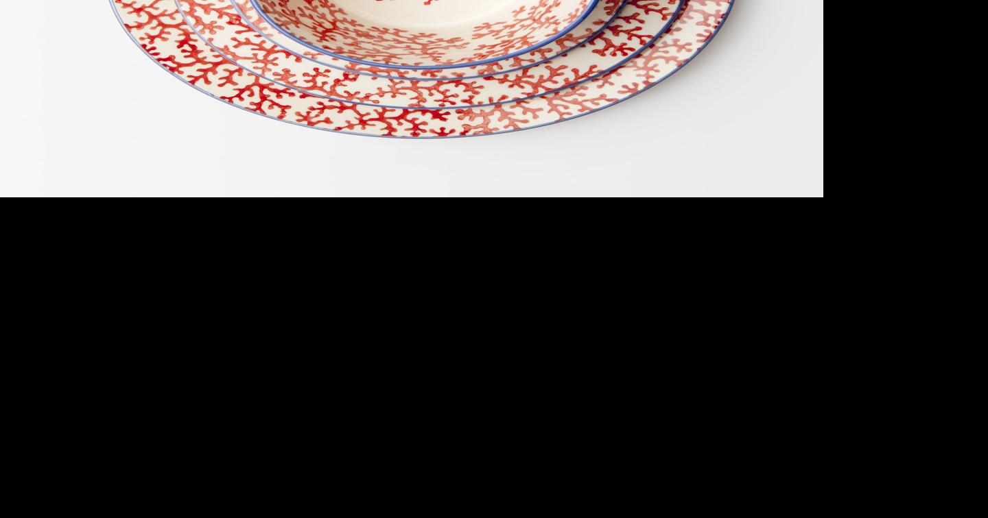 Making dining easy and breezy with these coral-inspired items