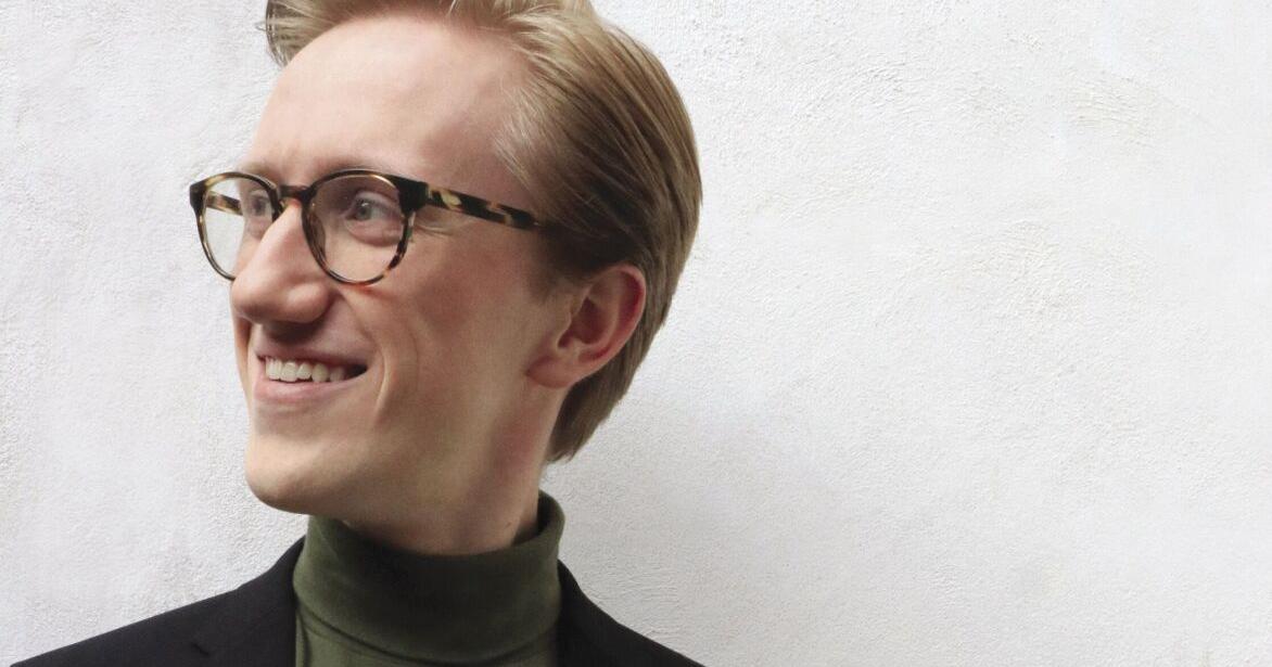 St. Louis Symphony Orchestra introduces new assistant conductor