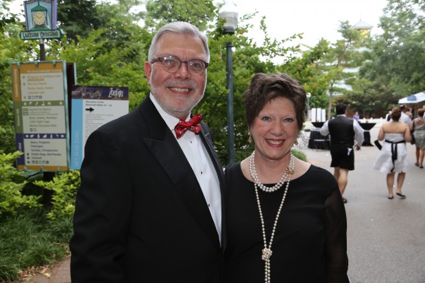 Zoofari 2013 | Gatherings & Goodwill | laduenews.com