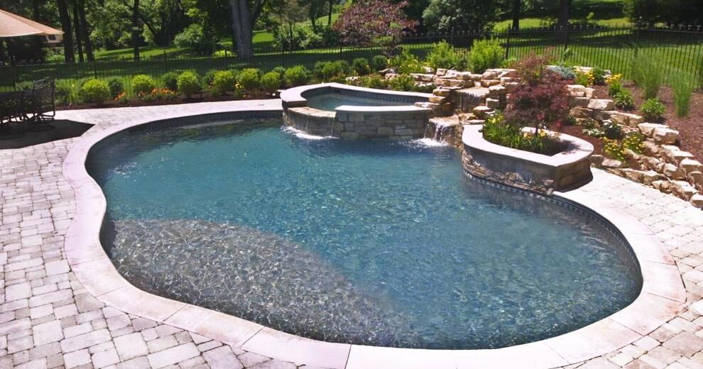 X - Photo courtesy of Liquid Assets Pools.jpg