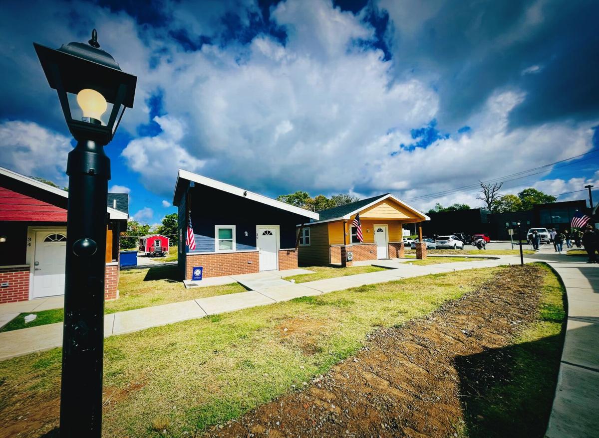 Veterans Community Project opens outreach center in STL