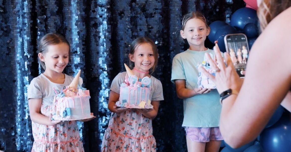 Cake decorating classes for kids and parents or caregivers