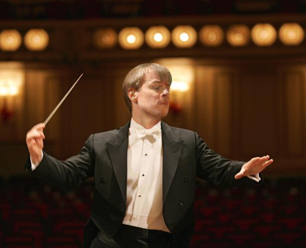 Arts Speak: Q & A with St. Louis Symphony's David Robertson