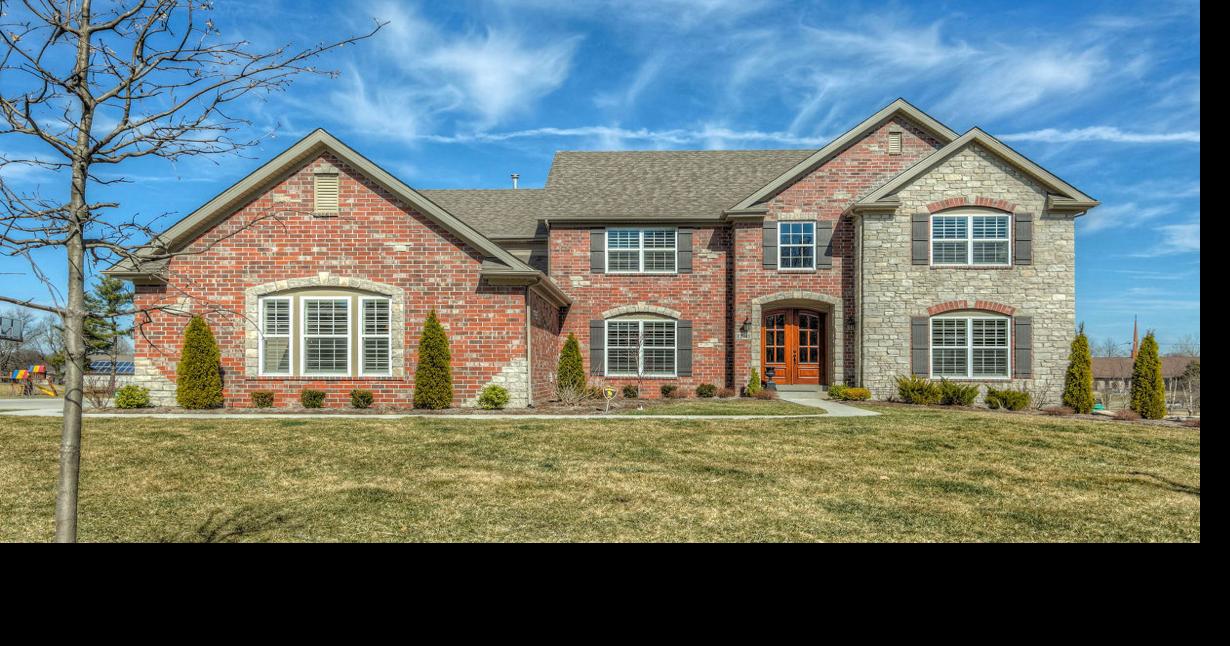 Distinctive Property: 12741 Mason Manor Road