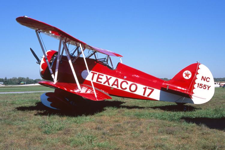 The Historic Aircraft Restoration Museum Gloriously Commemorates the ...