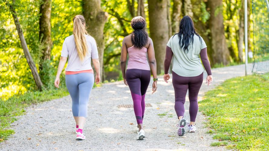 Outdoor yoga and walking clubs to join around St. Louis this summer