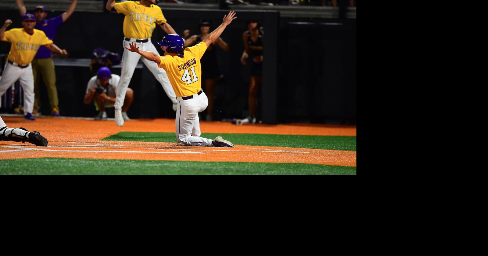 Can I get an Encore? Tigers rally again, using 4-run 9th to force ...