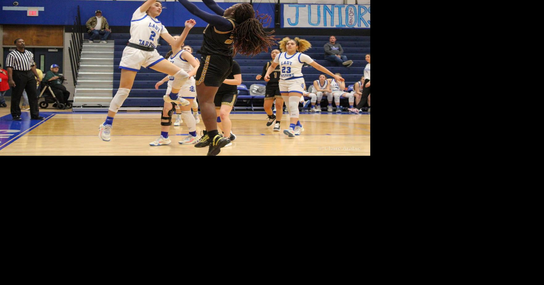 Photo Gallery: SLHS vs Bonnabel | Multimedia | lafourchegazette.com