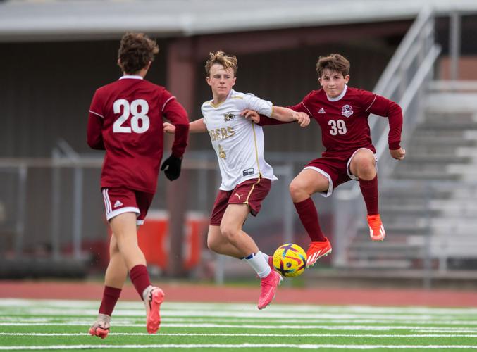 GALLERY: E.D. White Soccer vs Terrebonne | Announcements ...