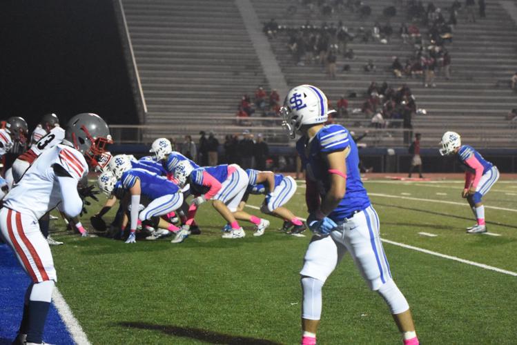 GALLERY: Ellender vs. South Lafourche - Varsity Football | Multimedia ...