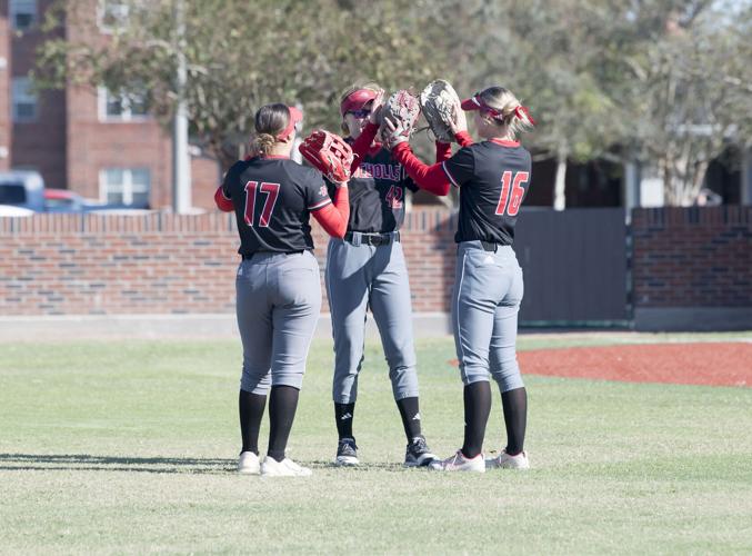 Photo Gallery: NSU Softball | Local School | lafourchegazette.com