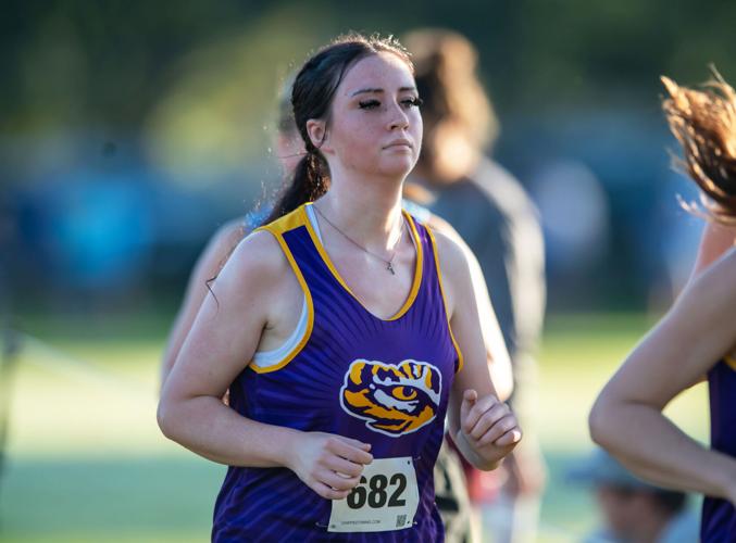 GALLERY: E.D. White Cross Country Girls | Multimedia | lafourchegazette.com