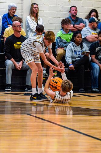 GALLERY: Lockport Middle School vs Central Catholic Basketball ...