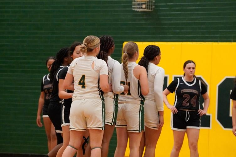 GALLERY: JV and V Basketball- CLHS vs Terrebonne | Multimedia ...