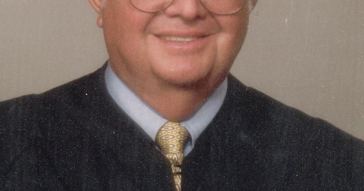 JUDGE WALTER LANIER, JR. | Obituaries | lafourchegazette.com