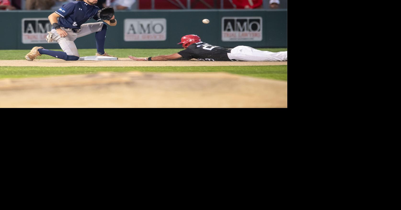 Photo Gallery: Nicholls Baseball | Multimedia | lafourchegazette.com