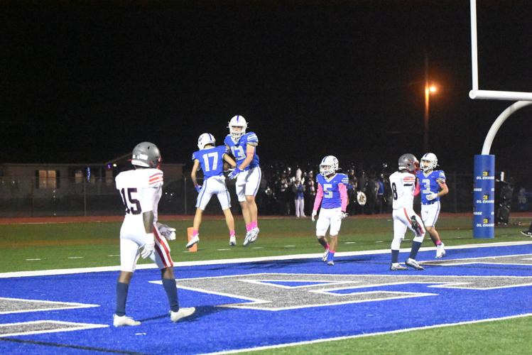 GALLERY: Ellender vs. South Lafourche - Varsity Football | Multimedia ...