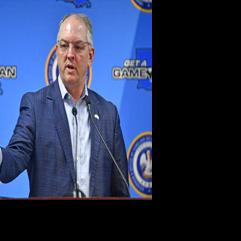 Governor Edwards issues mask mandate to public, tightens restrictions ...