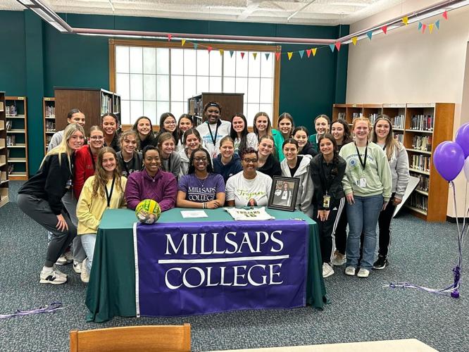 Natasia Cooper Commits to play volleyball at Millsaps College | Local ...