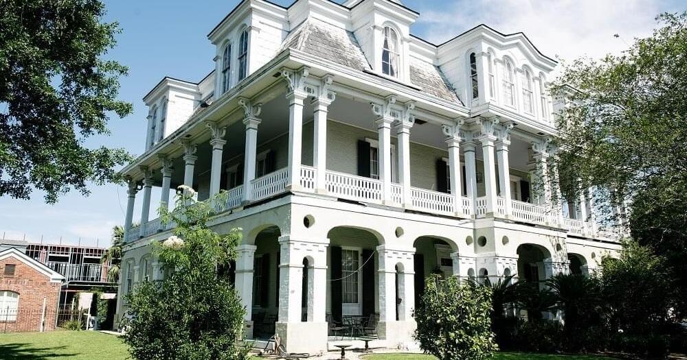 Walking tours offered of historical downtown Thibodaux | Human Interest ...
