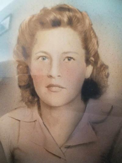 DOROTHY BADEAUX | Obituaries | lafourchegazette.com